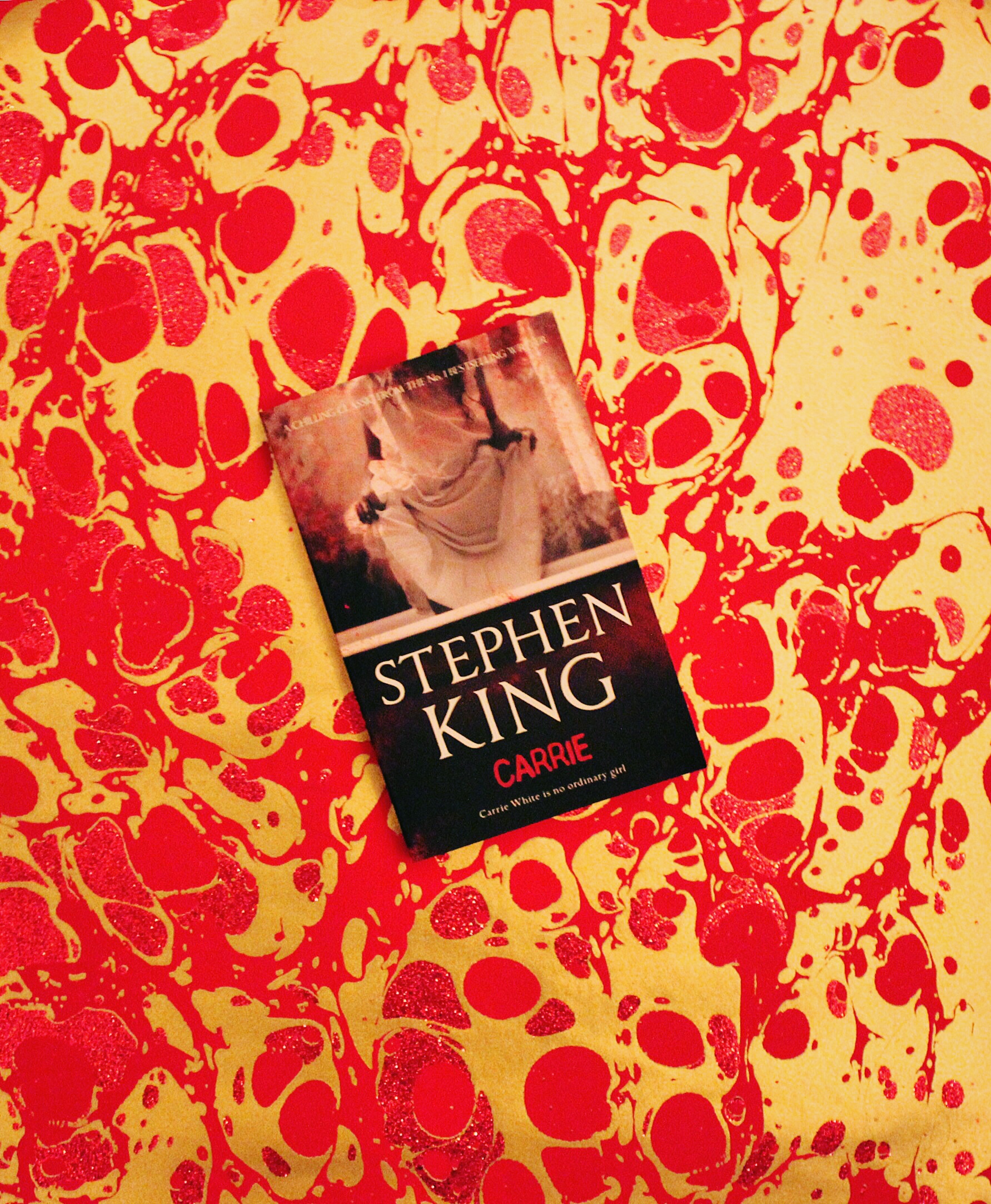 Carrie by Stephen King – Review – Life With All The Books
